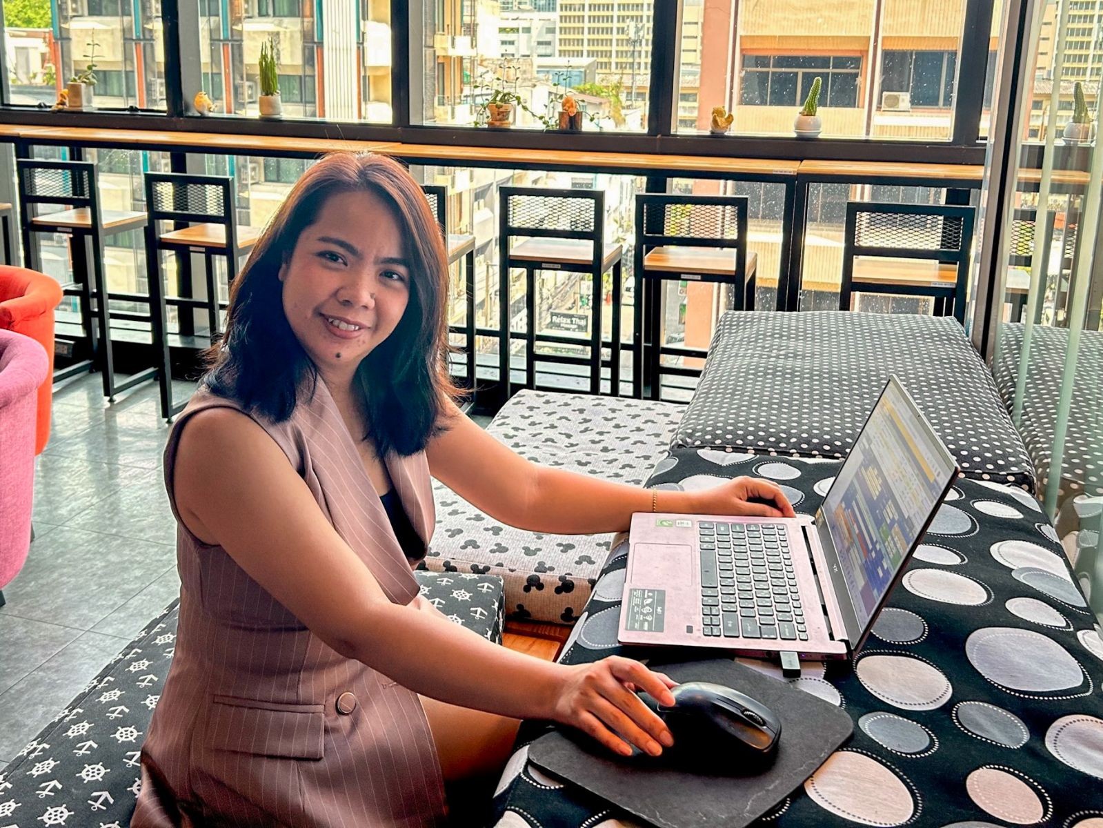 นิยามโอกาสที่ใช่สำหรับคุณ ของพนักงาน THiNKNET - THiNKNET - ผู้พัฒนา JobThai, THiNKNET Maps และ ...